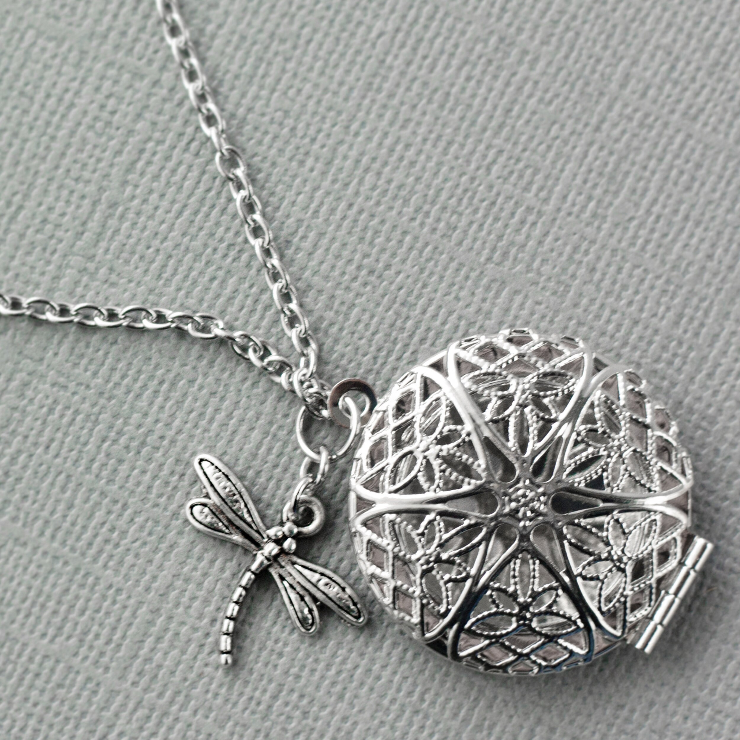 Oil Necklace Essential Oil Diffuser Necklace Aromatherapy | Etsy