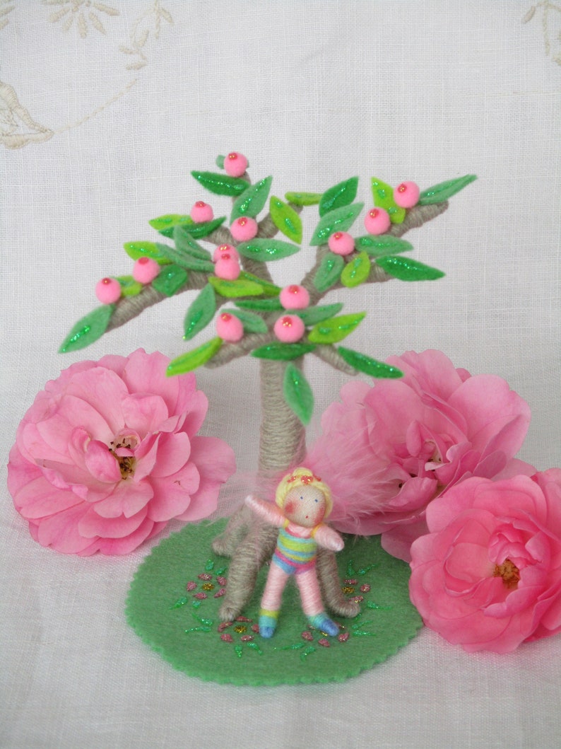 Small Fairy Tree With Tiny Fairy and Felt Mat - Etsy