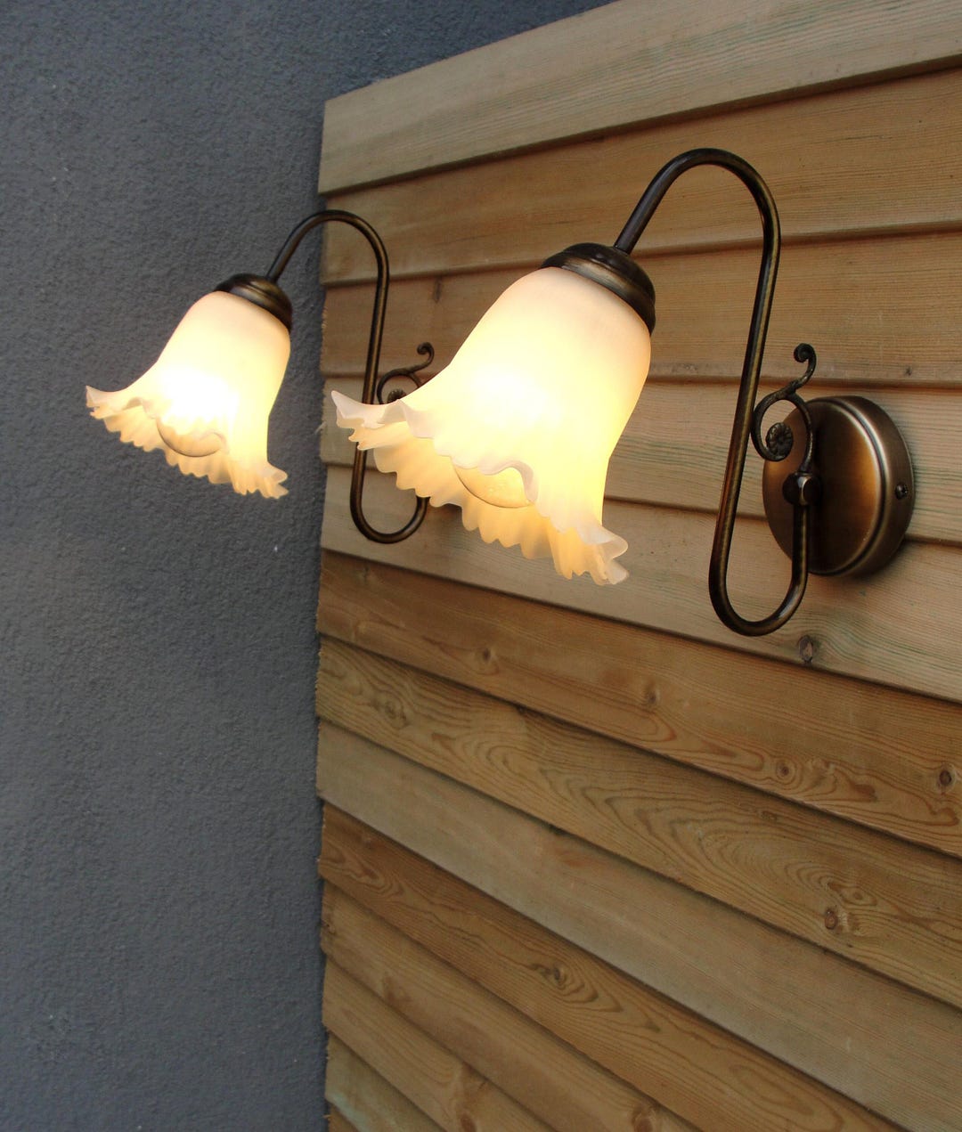 Vintage Bronze Wall Sconces: Colonial Style Lighting, Set of 2 - Etsy