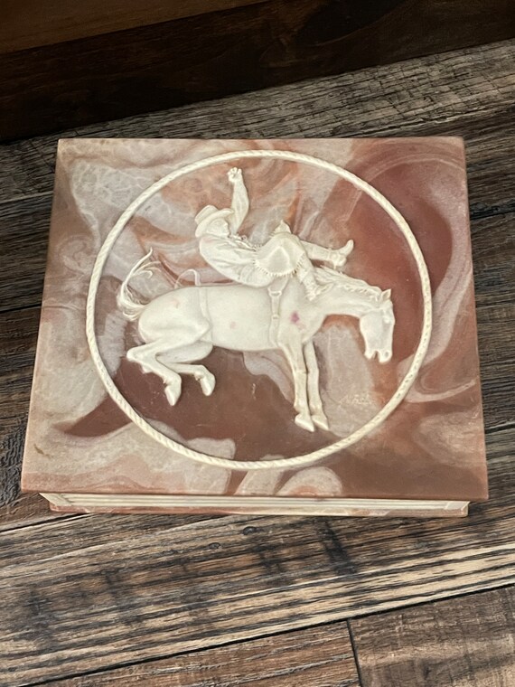 vintage stone box bucking - Gem