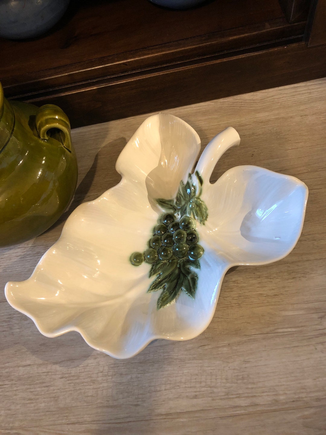 Vintage Hull Pottery Large Tokay Tuscany Serving Bowl - Etsy