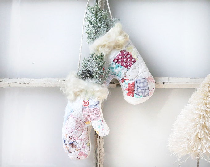 Christmas Mittens, Farmhouse Christmas Decor, Mittens Christmas Decor ...
