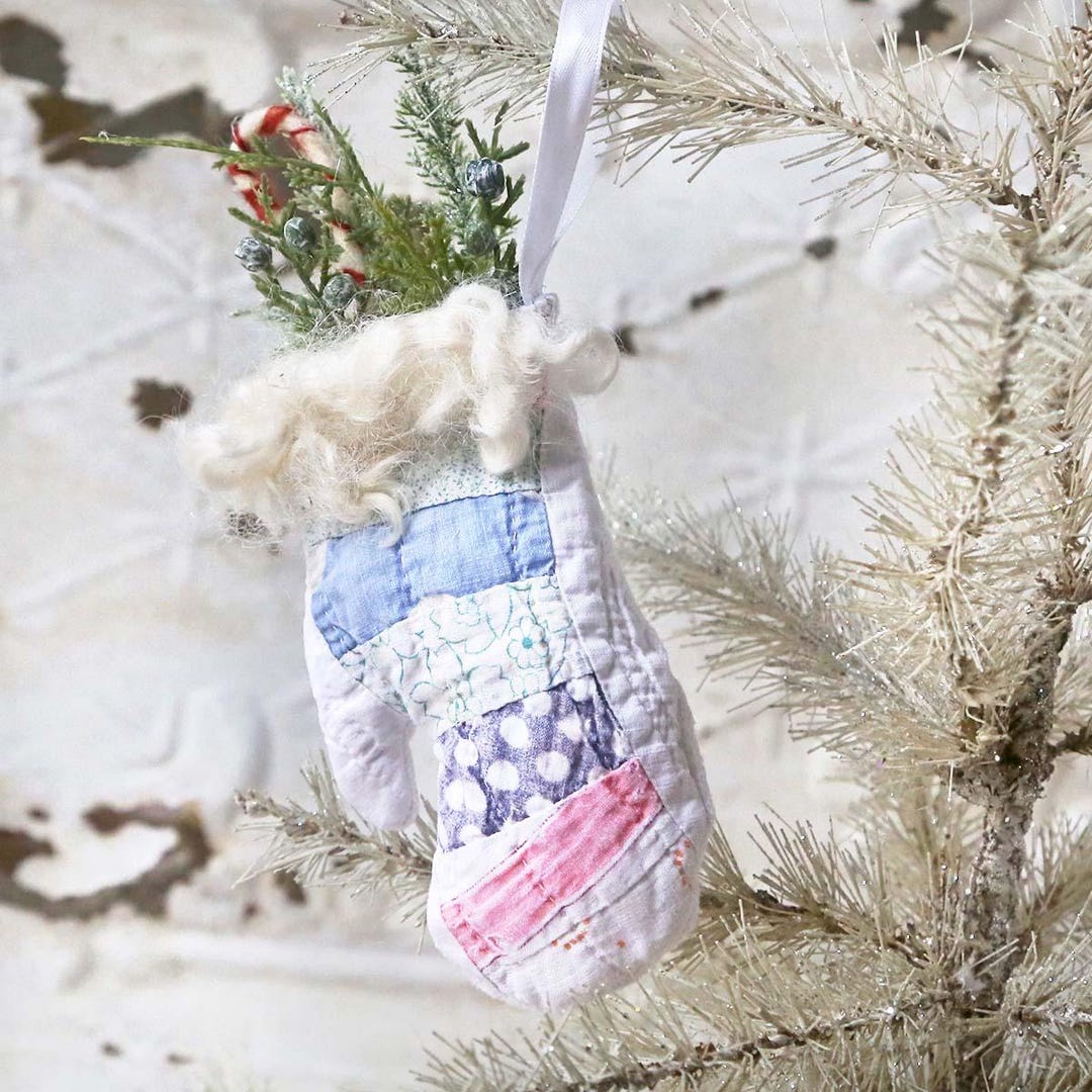 Small Mitten Ornament, Mini Christmas Mitten, Mitten Ornament, Vintage ...