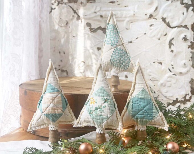 Quilt Tree on Wood Spool, Quilt Christmas Tree on Textile Spool ...