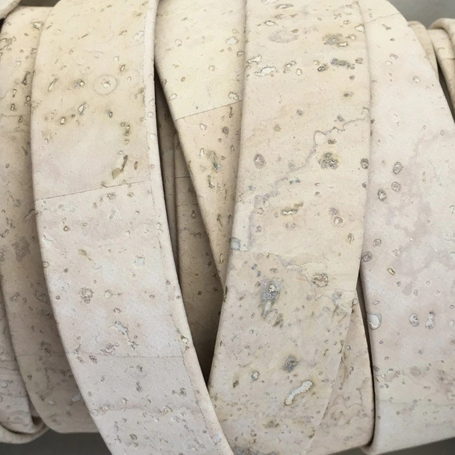 20mm White Cork Strap, 1 Meter/ 39in - Flat Cork Leather Cord White ...