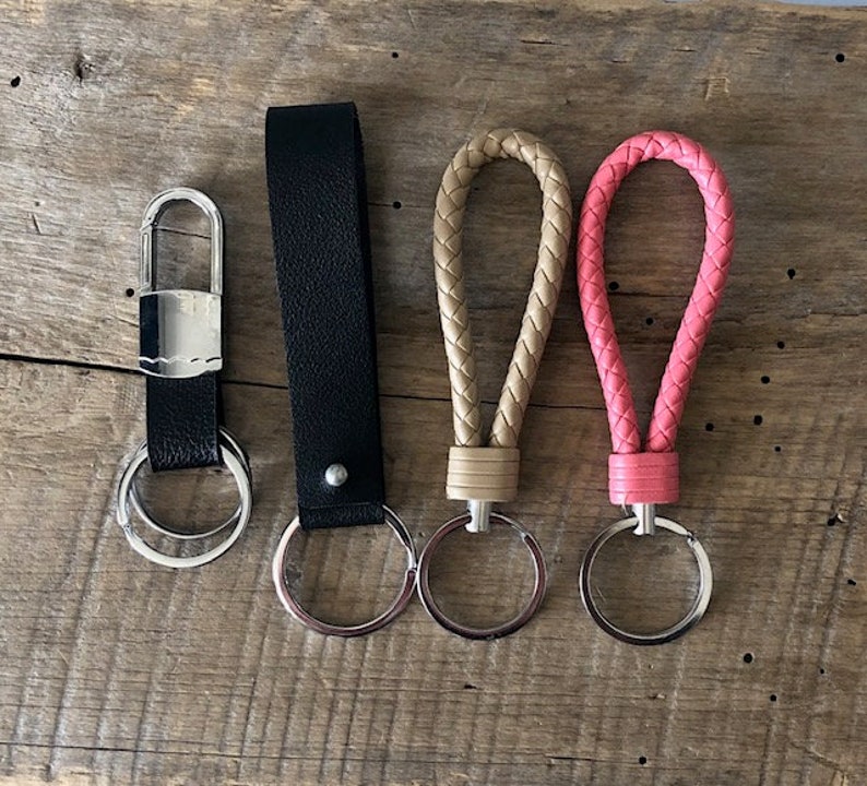 Unisex Personalized Keychain With Quote You Are Amazing - Etsy