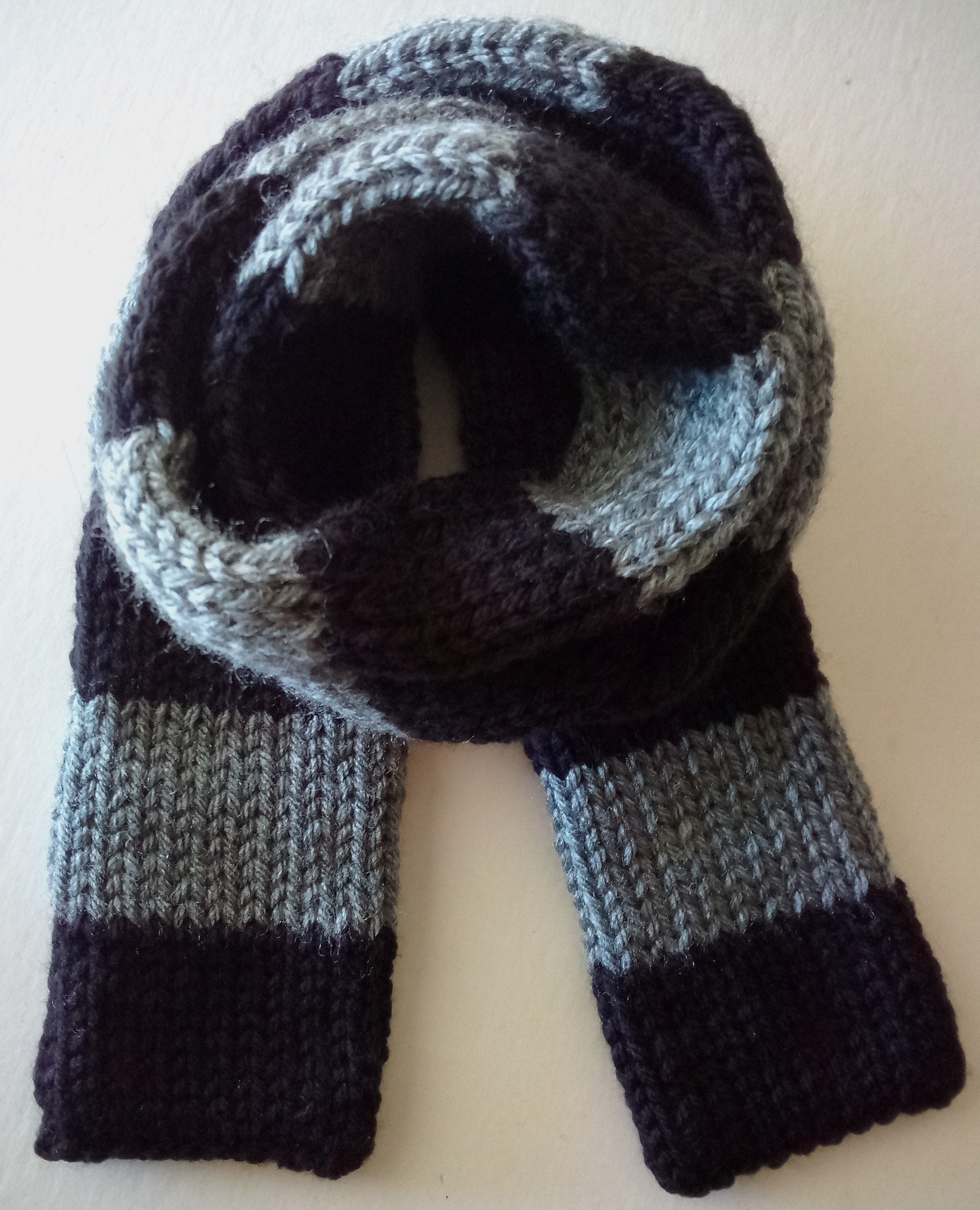 Gru Black & Gray Handmade Knit Scarf Cosplay Costume Despicable Minions ...