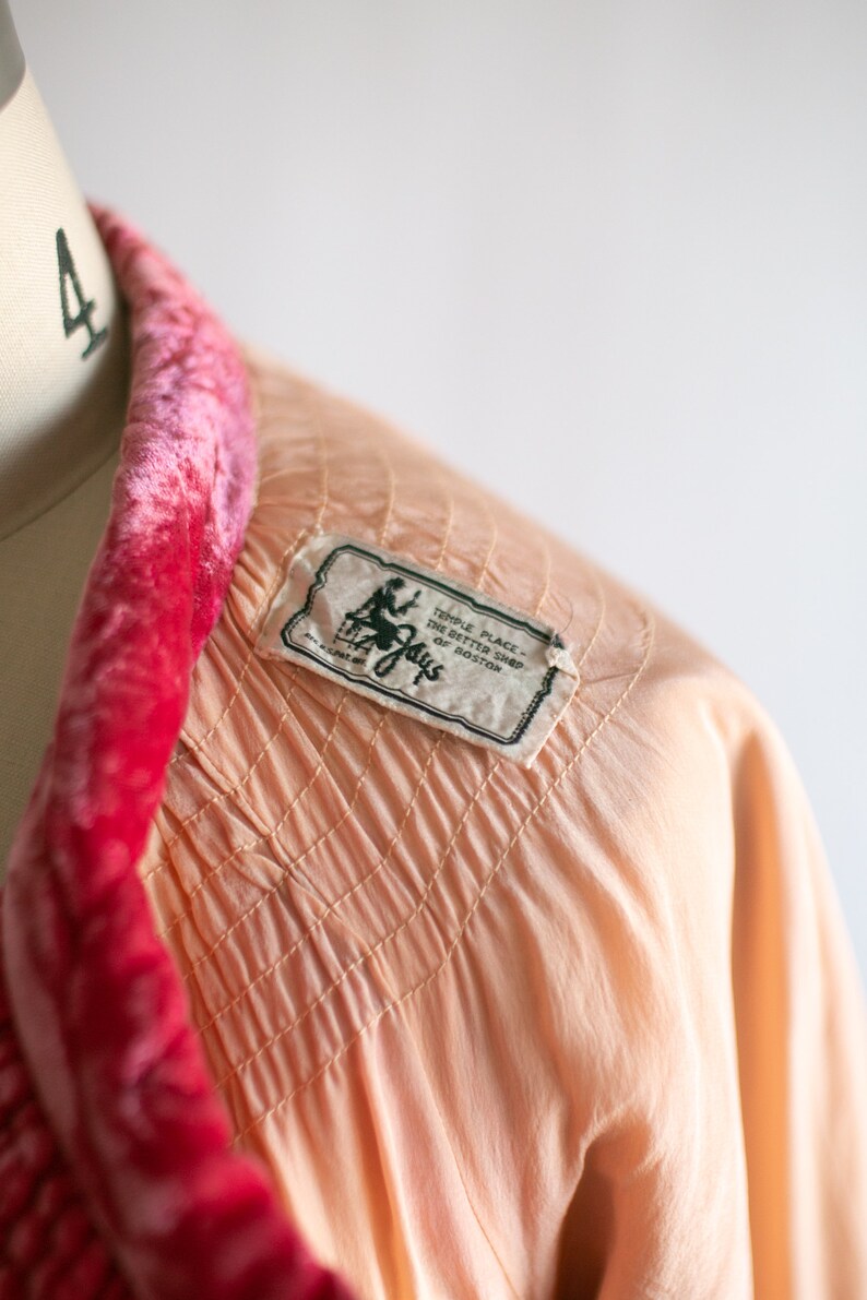 RARE Antique 20's Crushed Velvet Coat in Barbie Magenta - Etsy