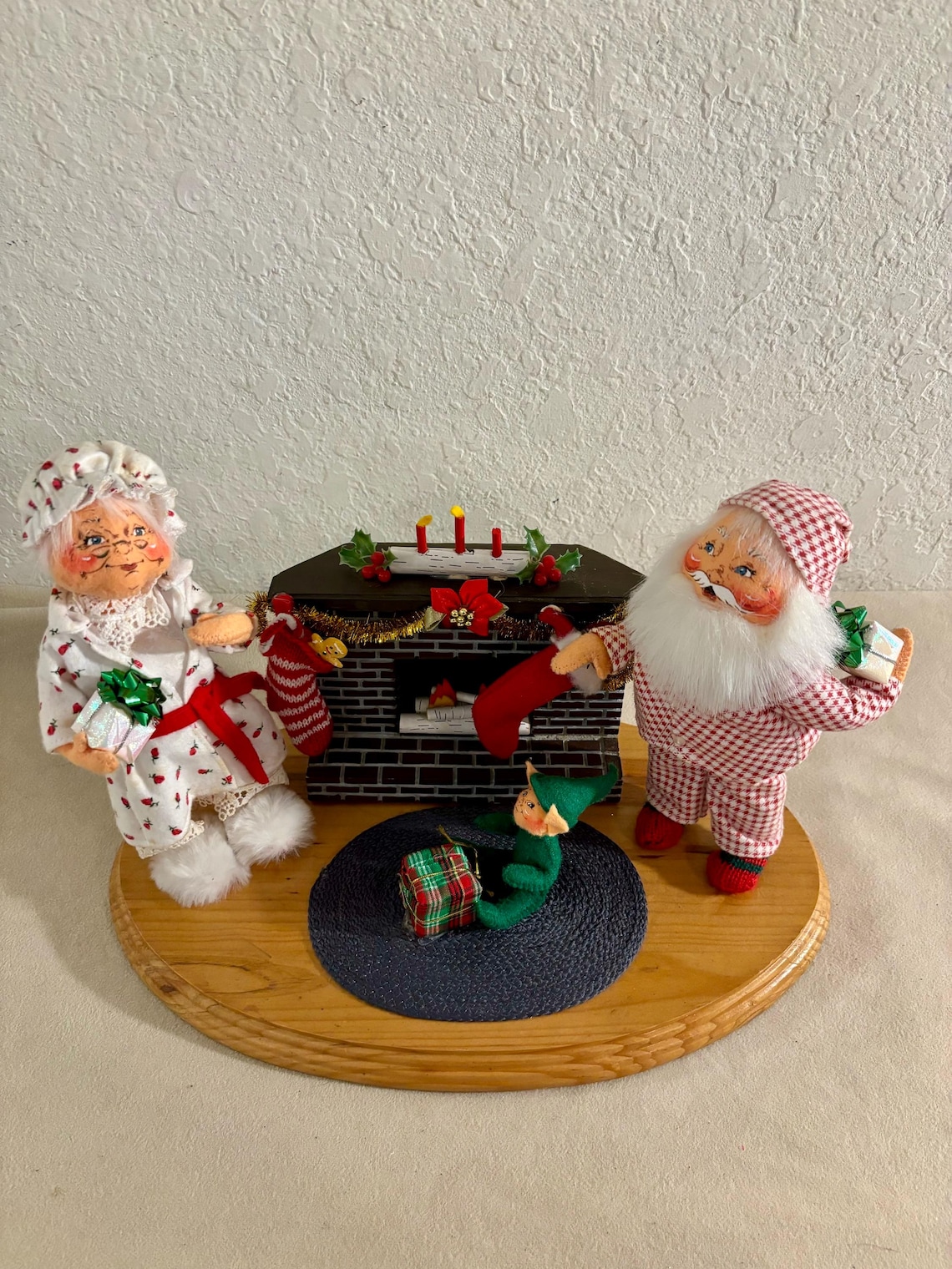 Annalee Christmas Morning 2002 Vignette 7” Mrs Claus Elf Read ...