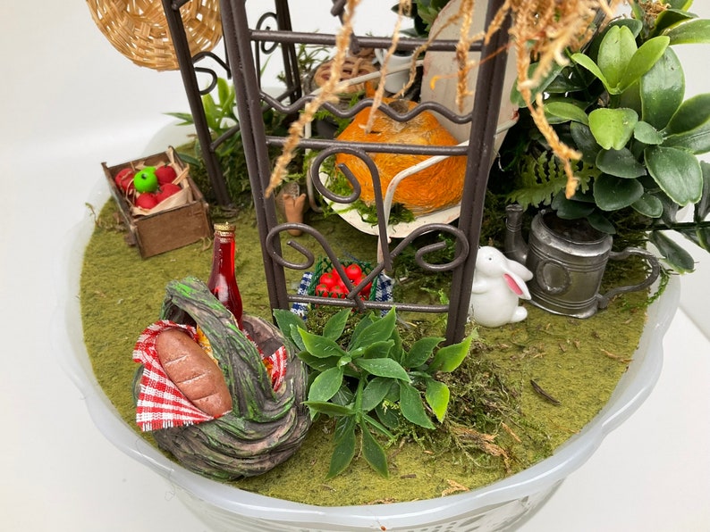 Miniature Secret Garden Picnic Diorama Decor - Etsy