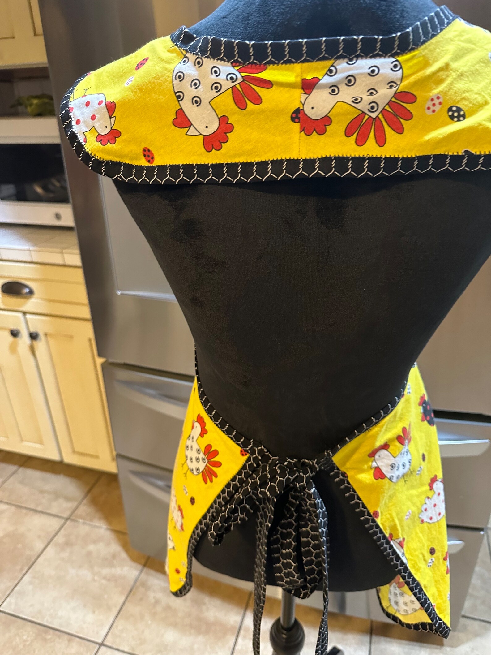 Apron With Chicken Theme Vintage Style Great Gift for Someone Who Loves ...