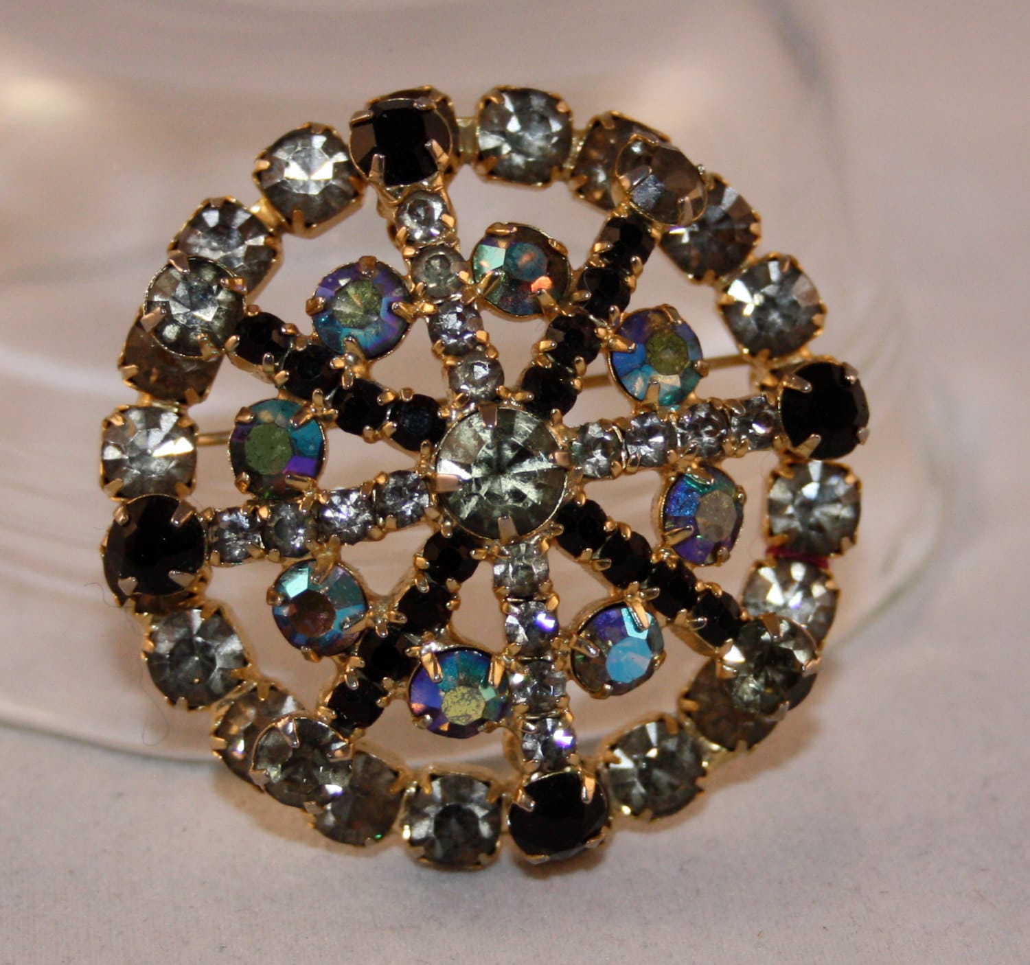 Vintage Rhinestone Brooch Circle Pin Etsy