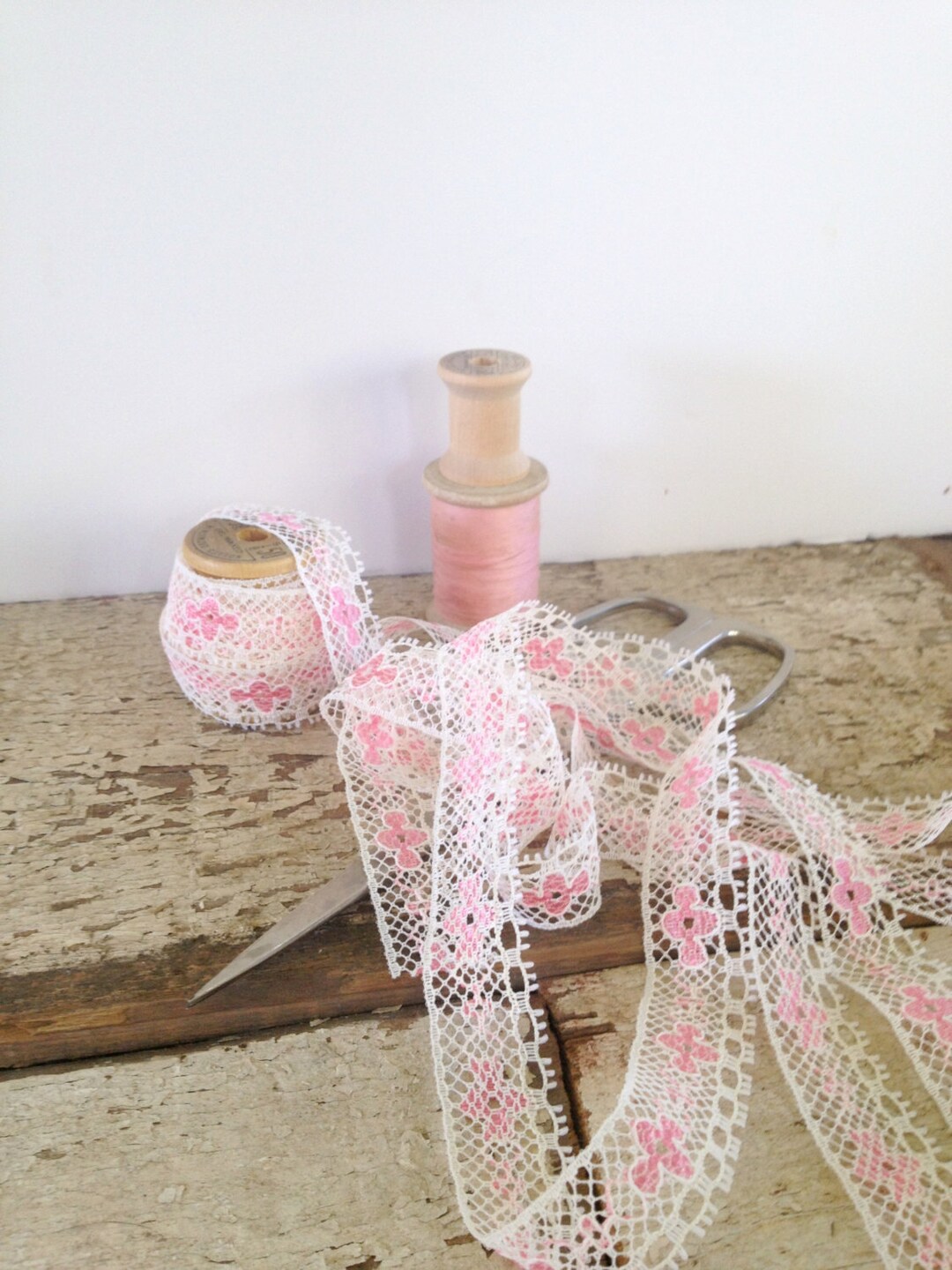 Pretty Pink and White Vintage Trim - Etsy