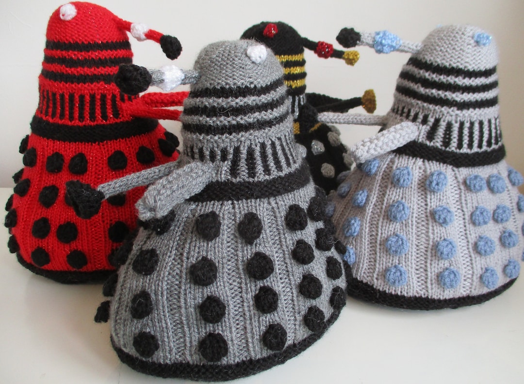 Hand Knitted Dalek in a Variety of Classic Colours Ready for Dispatch ...