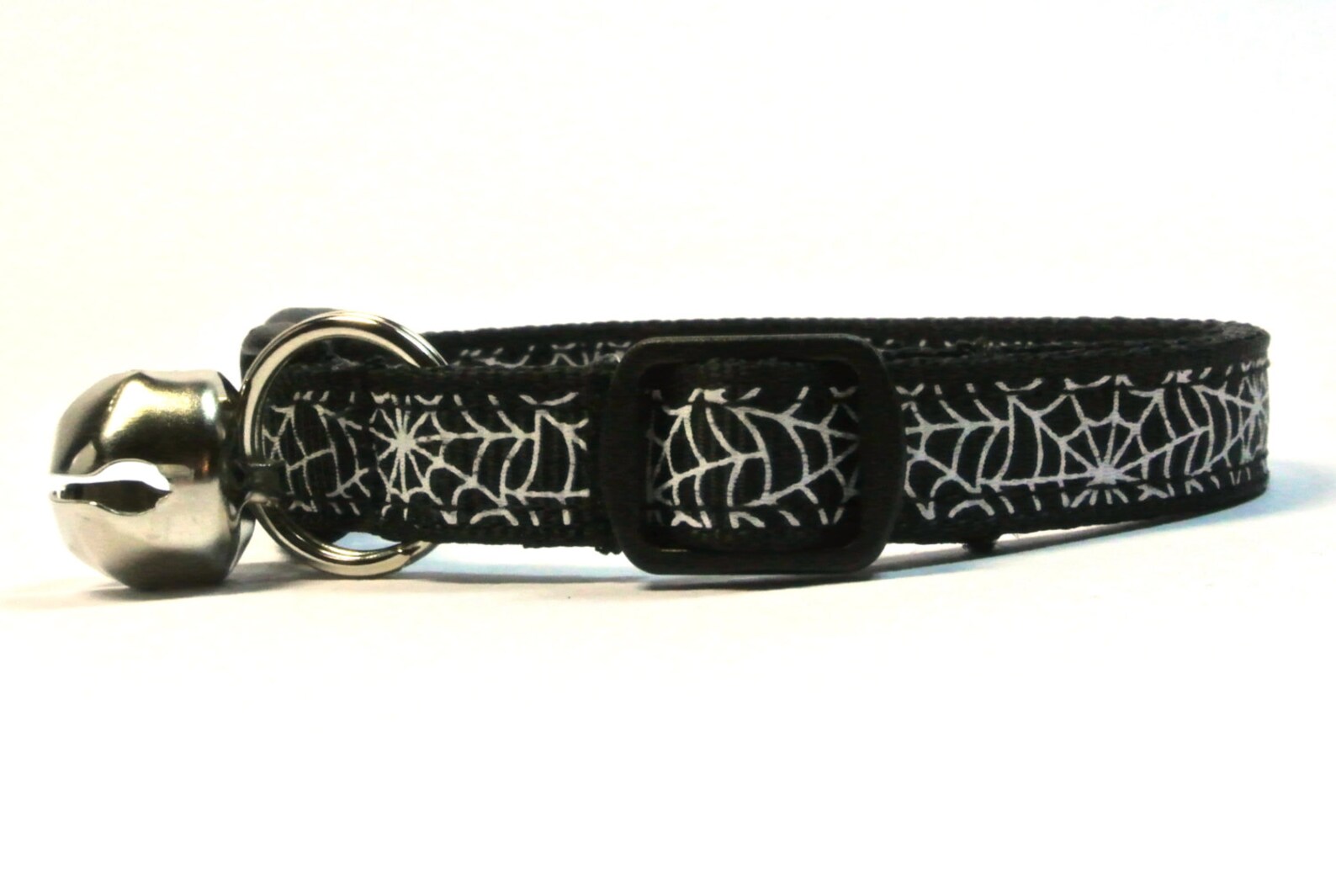 The Spiderweb Halloween Breakaway Cat Collar | Etsy