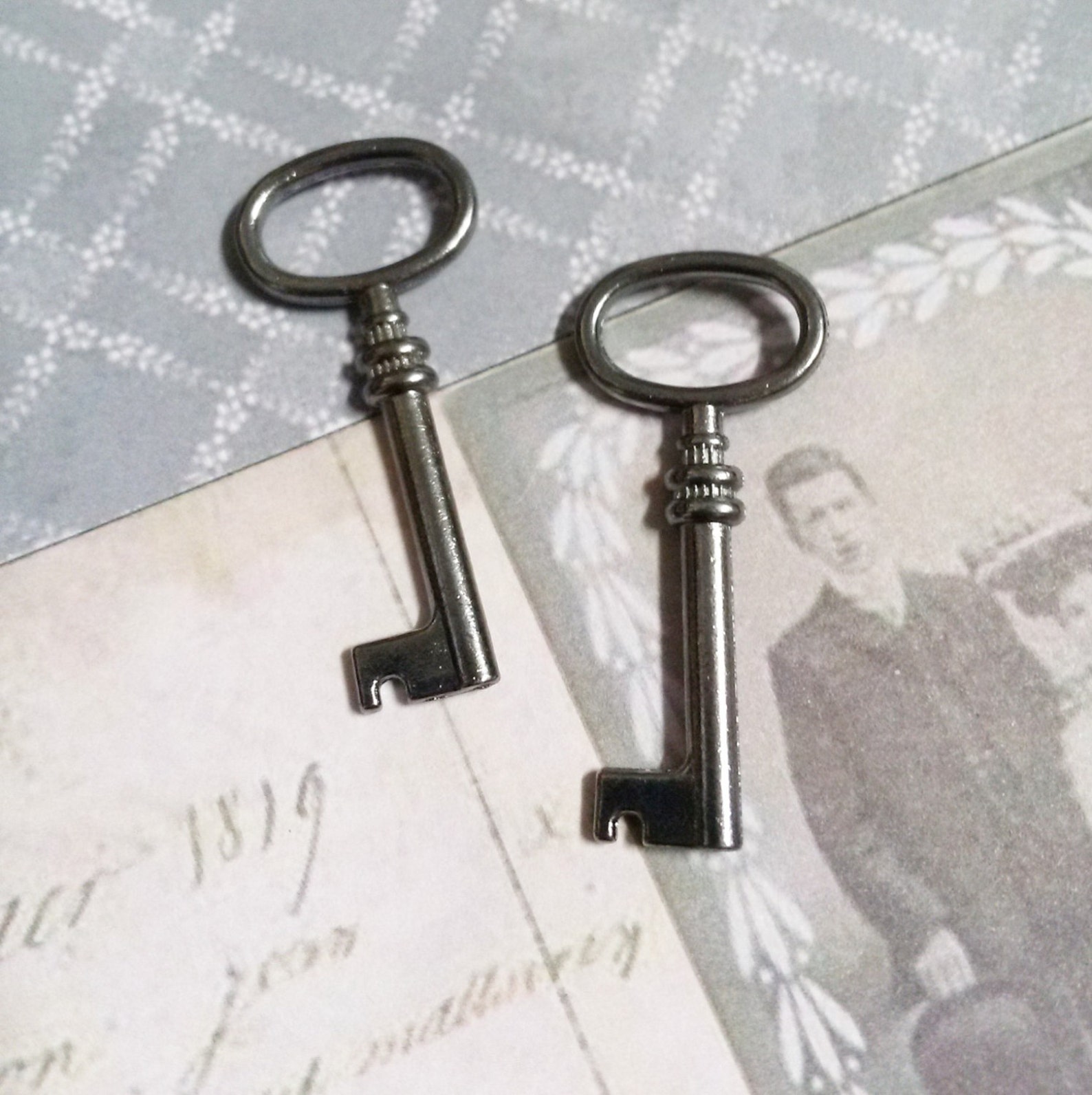 Bulk Skeleton Keys Wholesale Keys Black Gunmetal Keys Barrel - Etsy