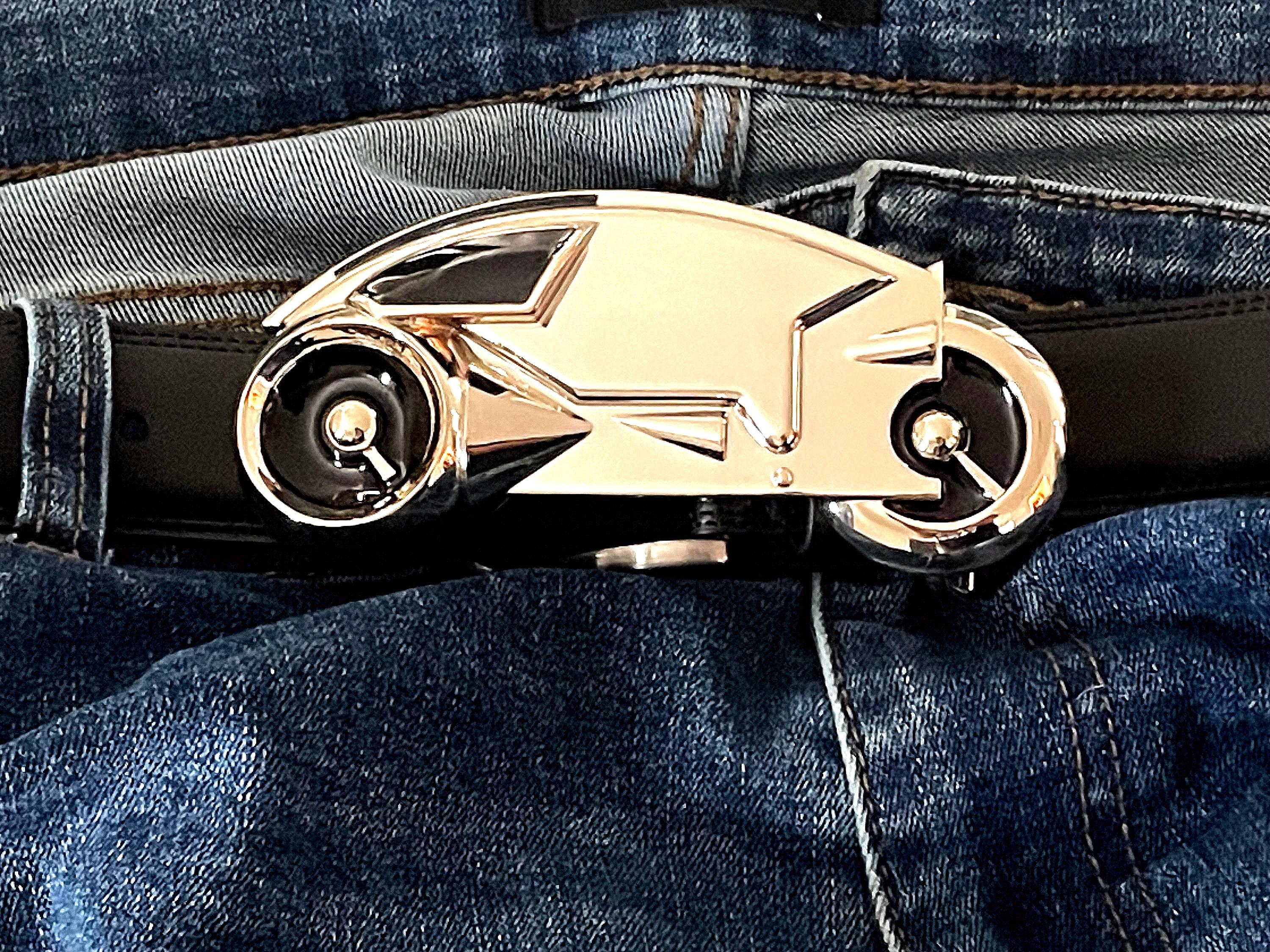 1982 TRON Lightcycle Gold Belt Buckle - Han Cholo - Etsy