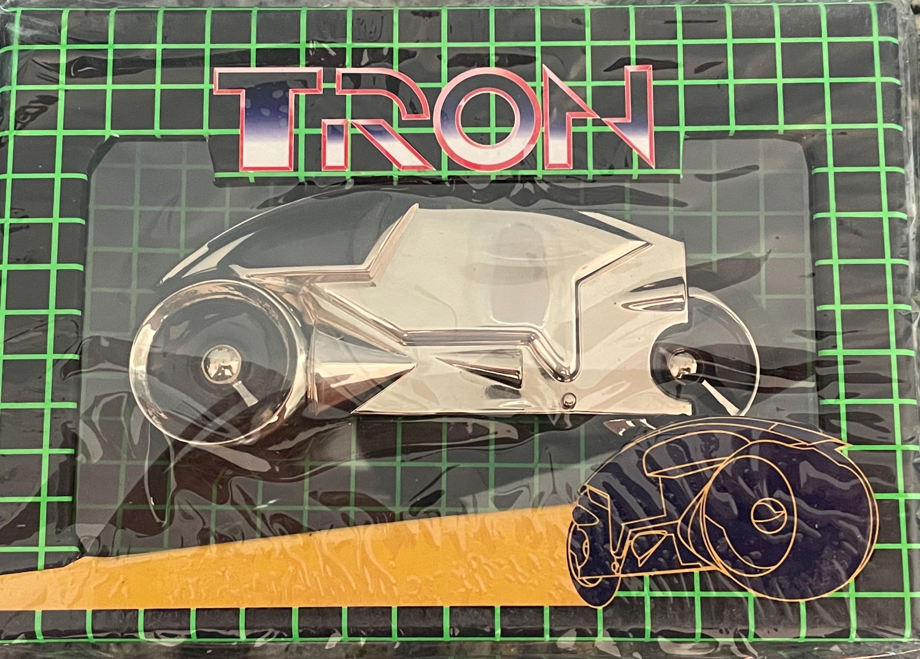 1982 TRON Lightcycle Gold Belt Buckle - Han Cholo - Etsy