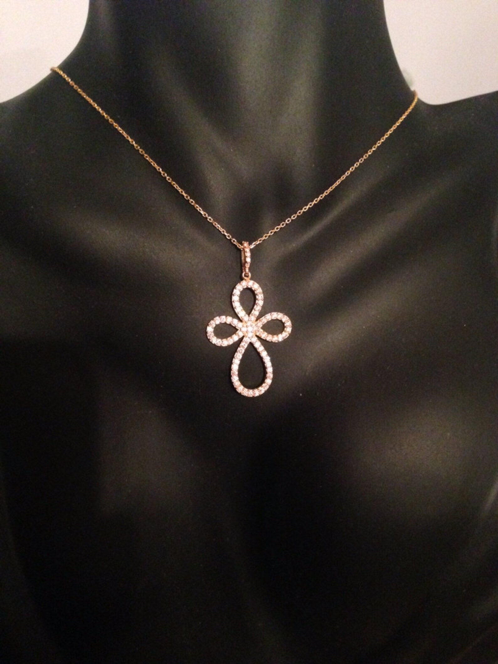 Large Loop of Faith Cross Necklace - Etsy