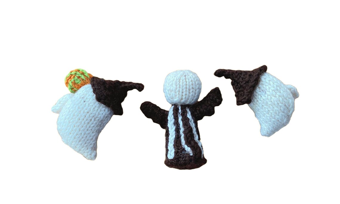 Hand-knitted Mini Halloween Ghosts Set - Etsy