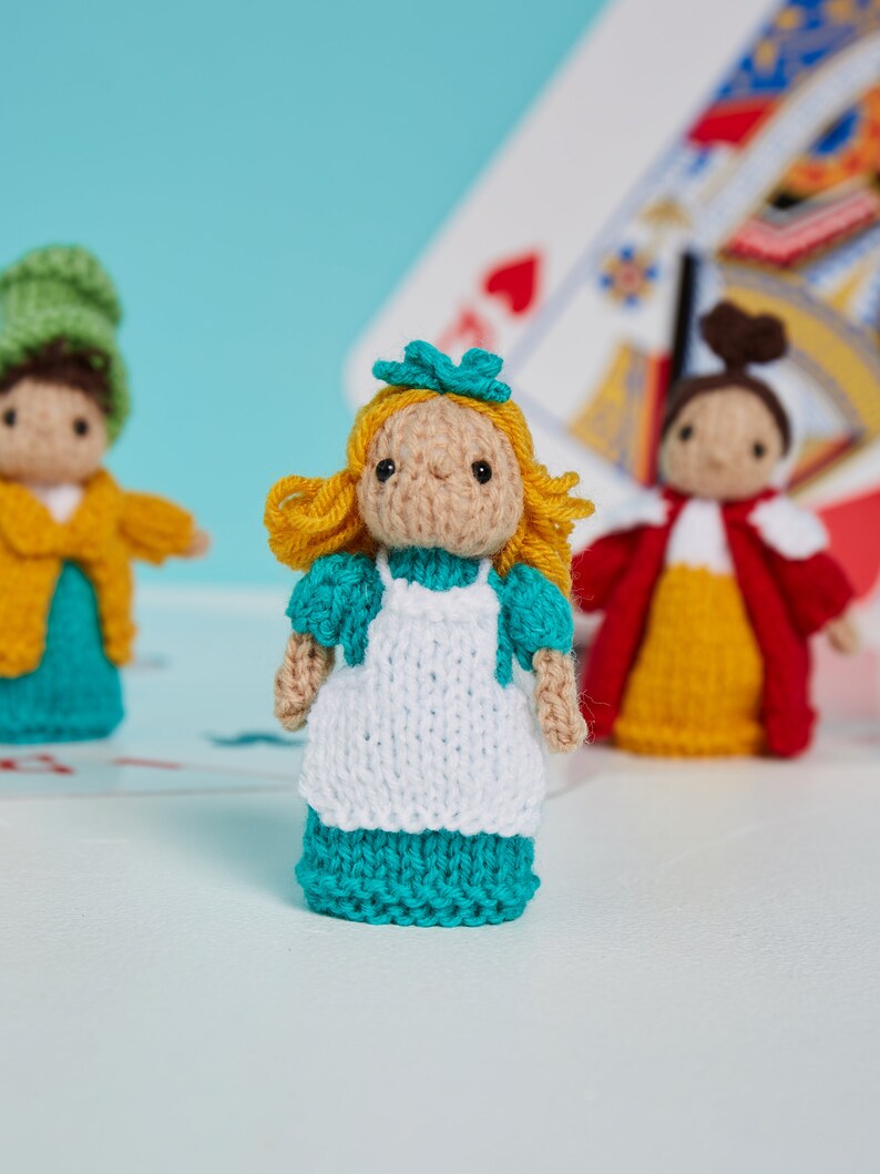 Alice in Wonderland Finger Puppets Knitting Pattern PDF - Etsy