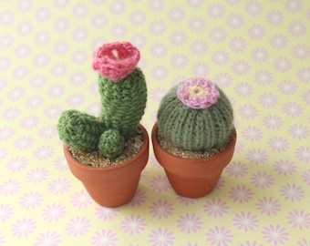 Knitted Cacti in Pots - Etsy