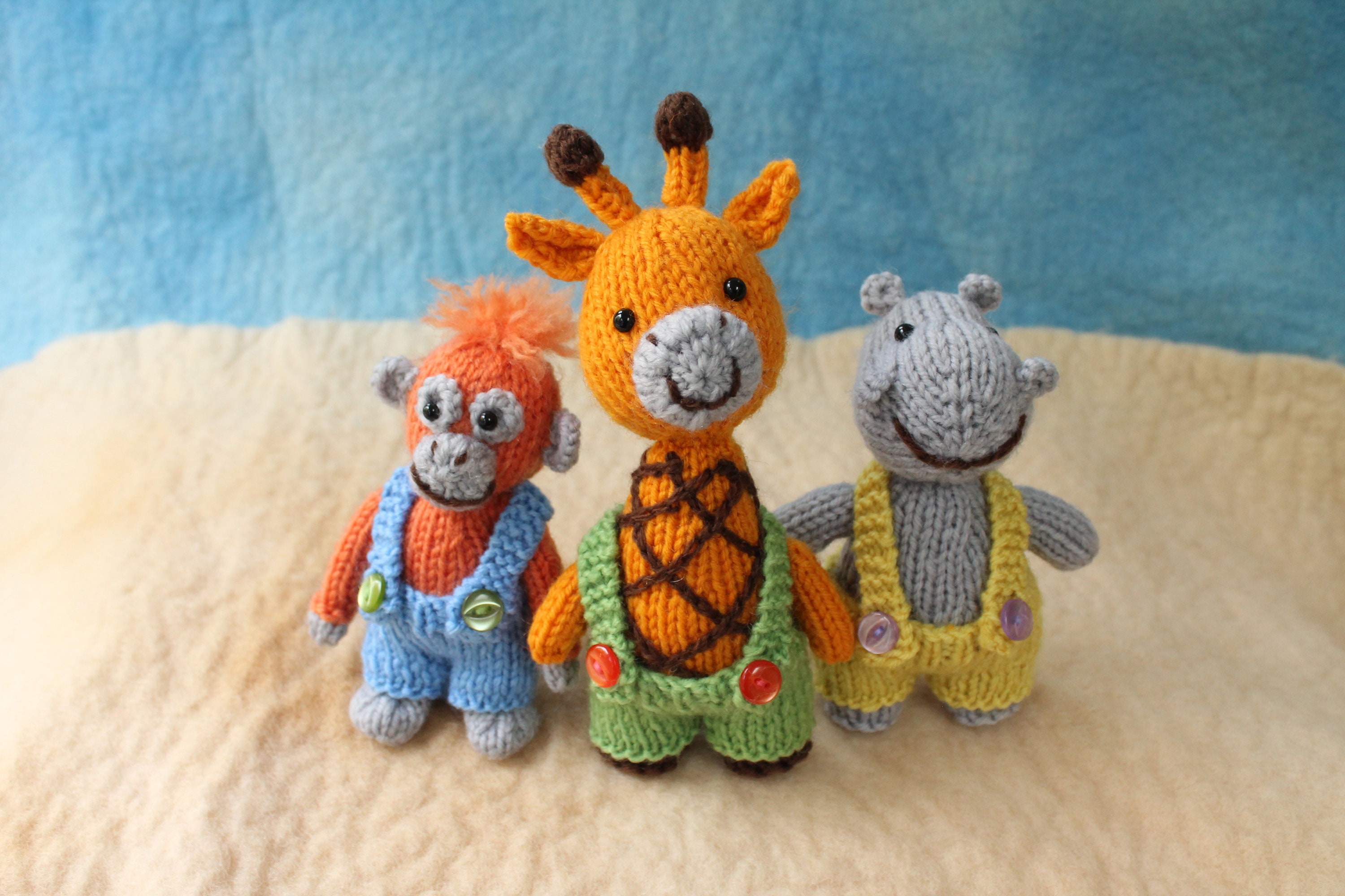 KNITTING PATTERN PDF Safari Friends Set (A); Giraffe, Orangutan, and ...