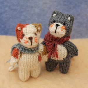 Pocket Cats Knitting Pattern PDF - Etsy