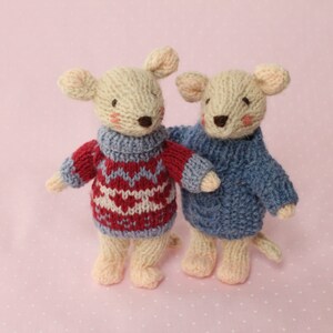 Mice in Jumpers Knitting Pattern PDF - Etsy