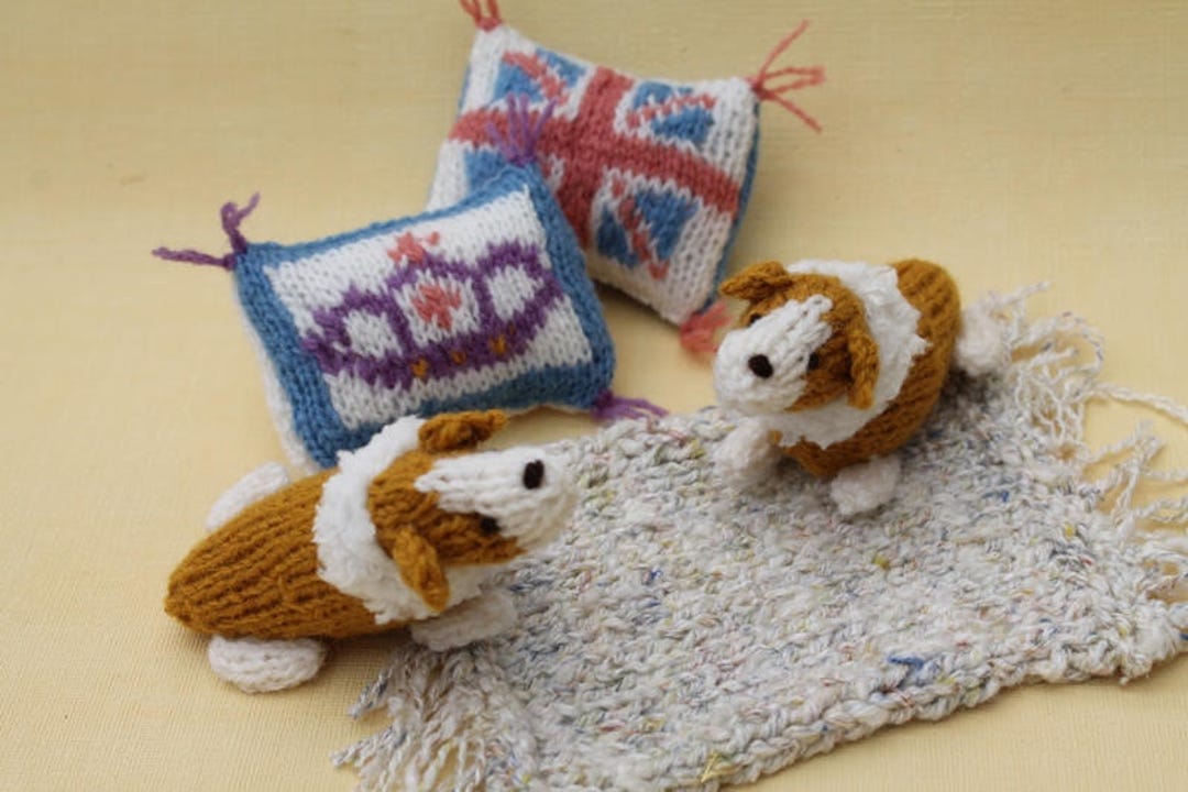 Loyal Royal Corgi Knitting Pattern PDF - Etsy