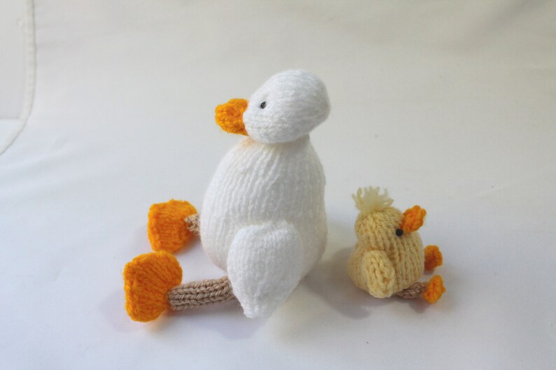 KNITTING PATTERN PDF Mummy Duck and Ducklings - Etsy