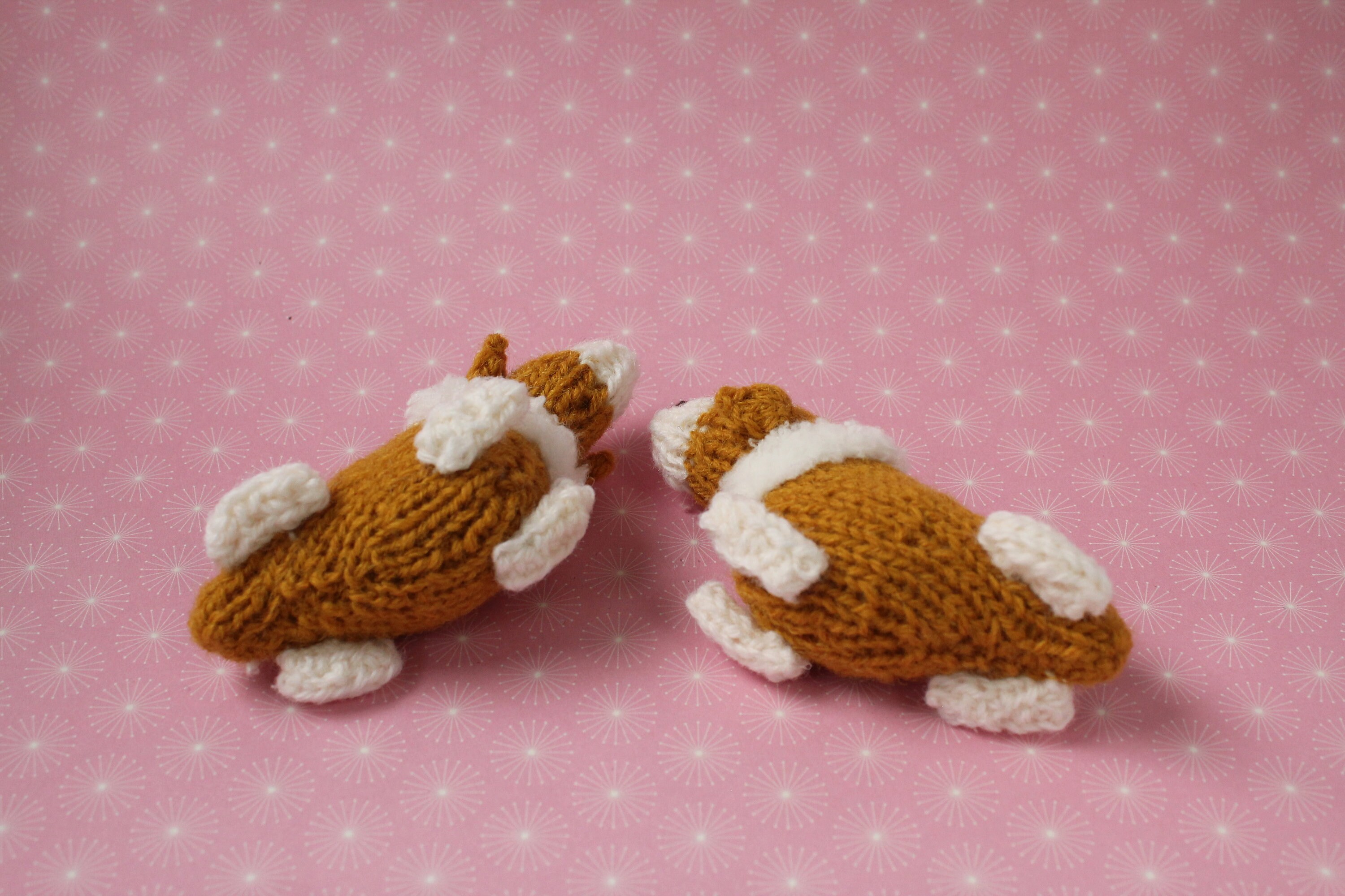 Loyal Royal Corgi Knitting Pattern PDF - Etsy