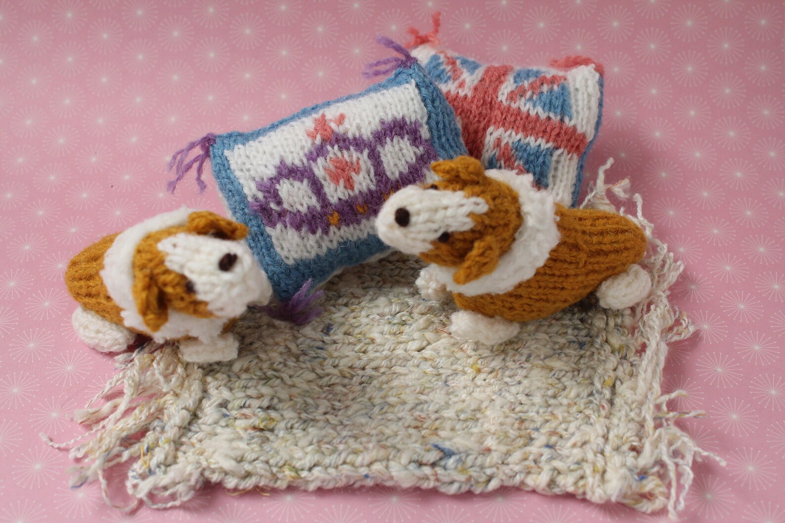 Loyal Royal Corgi Knitting Pattern PDF - Etsy