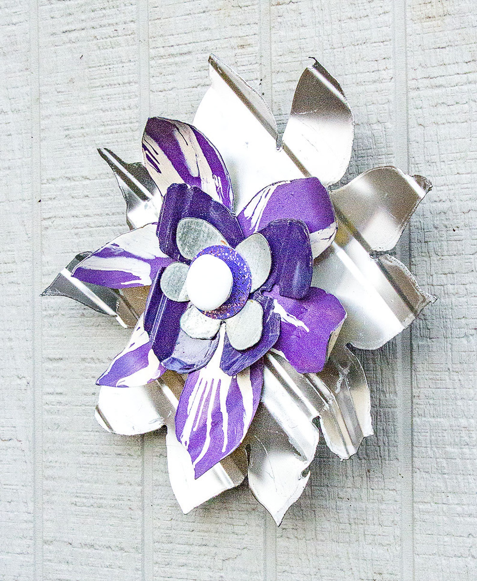 Galvanized Metal Flower. Yard Art Lawn Garden Stake. Country Cottage ...