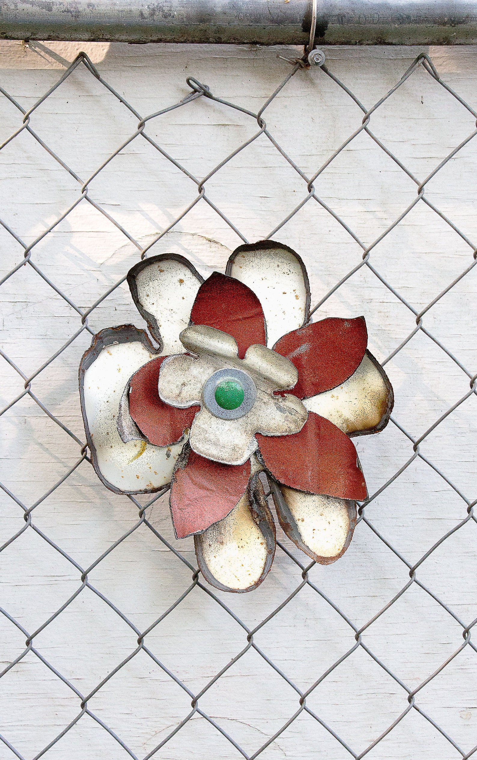 Rustic Metal Flower. Use as wall hanging or yard art. Made | Etsy