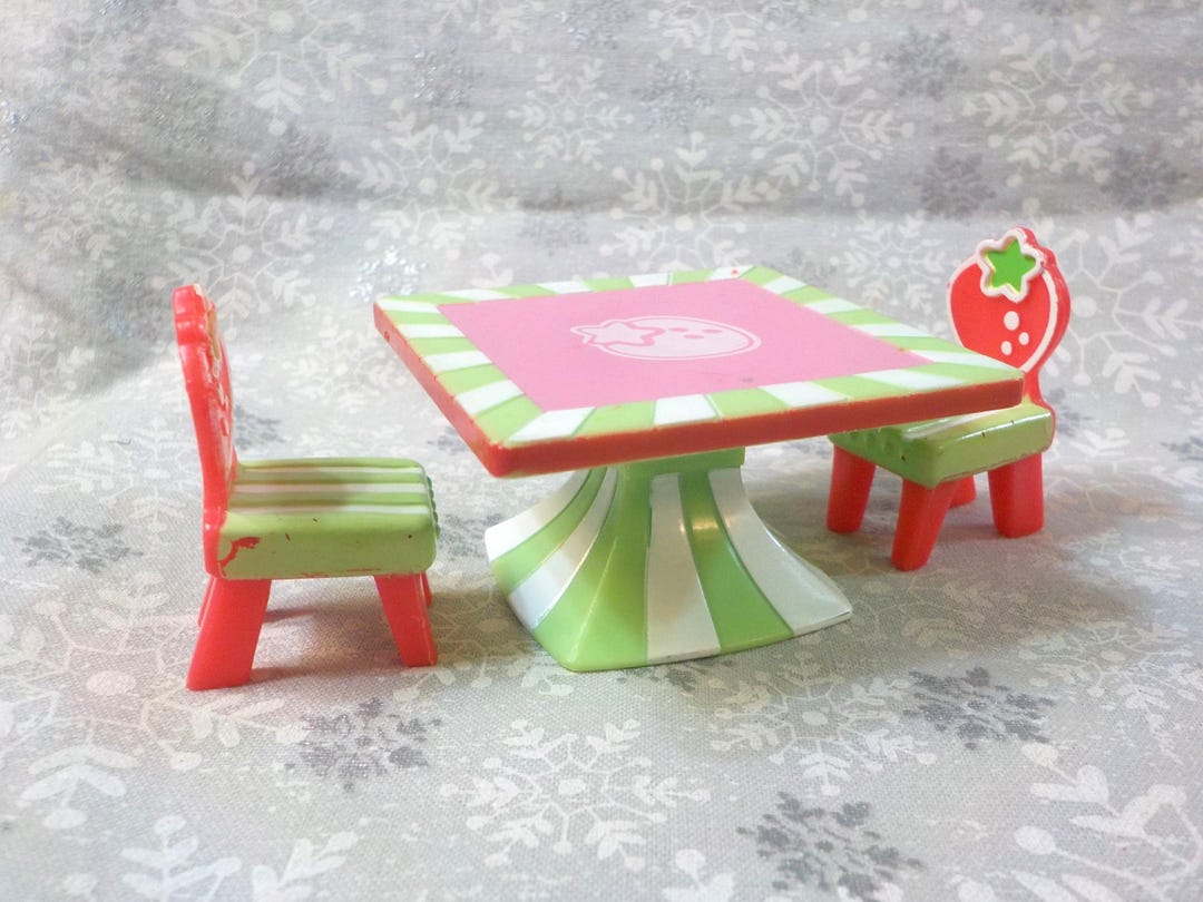 Strawberry Shortcake Table and Two Chairs - Pre-owned - Etsy
