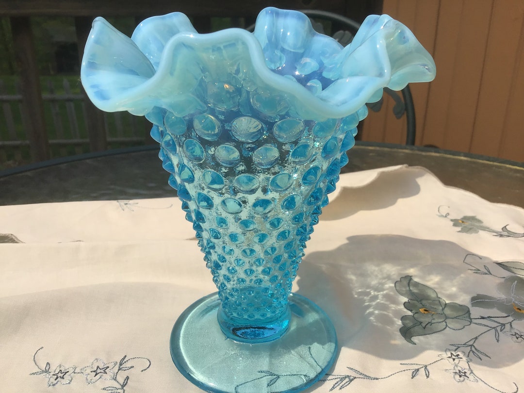 Vintage Fenton Blue Glass Hobnail Vase Ruffled Opalescent - Etsy Vintage Fenton Blue Glass Hobnail Vase Ruffled Opalescent - Etsy