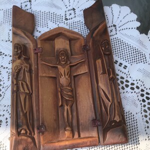 Vintage Trifold Hand Carved, Wooden, Religious, Jesus, Alter - Etsy