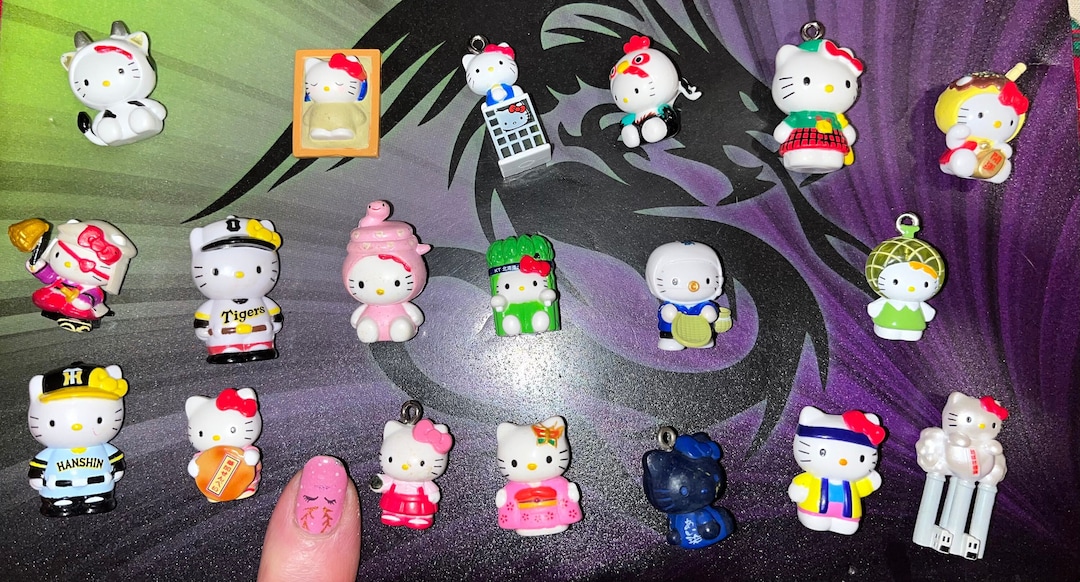 Hello Kitty Vintage Mini Figures - Etsy