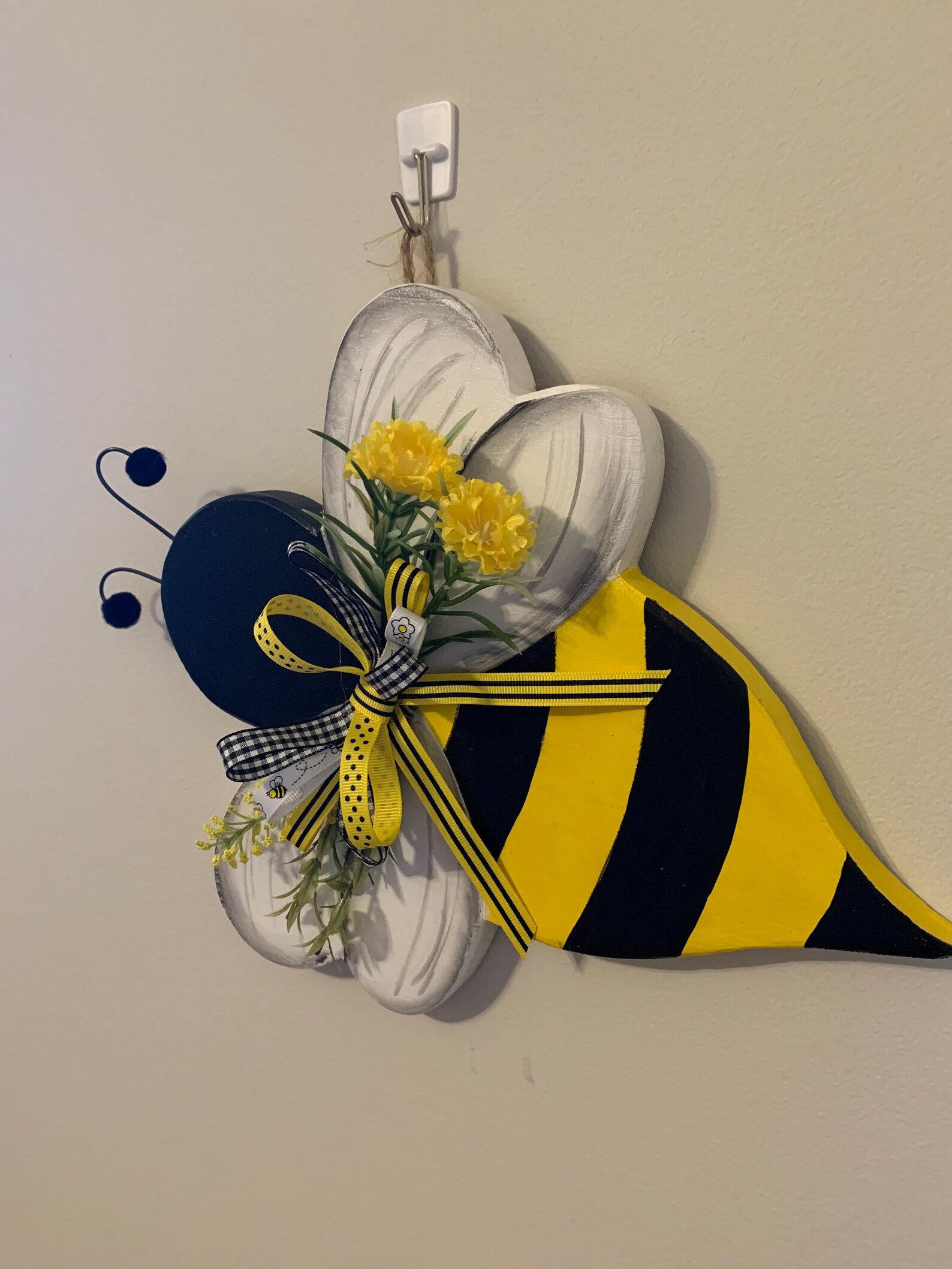 Bee Wall and Door Decor - Etsy