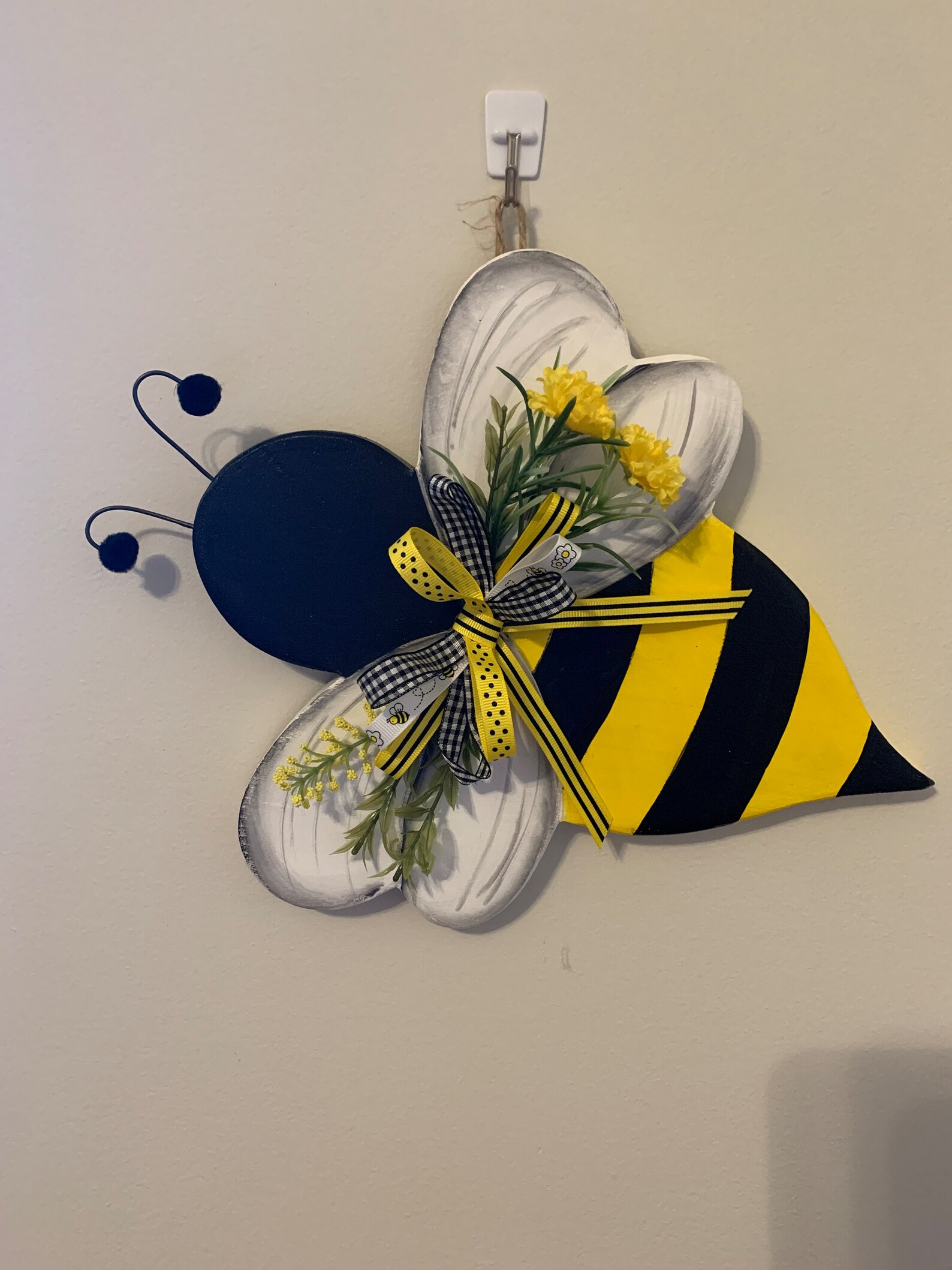 Bee Wall and Door Decor - Etsy
