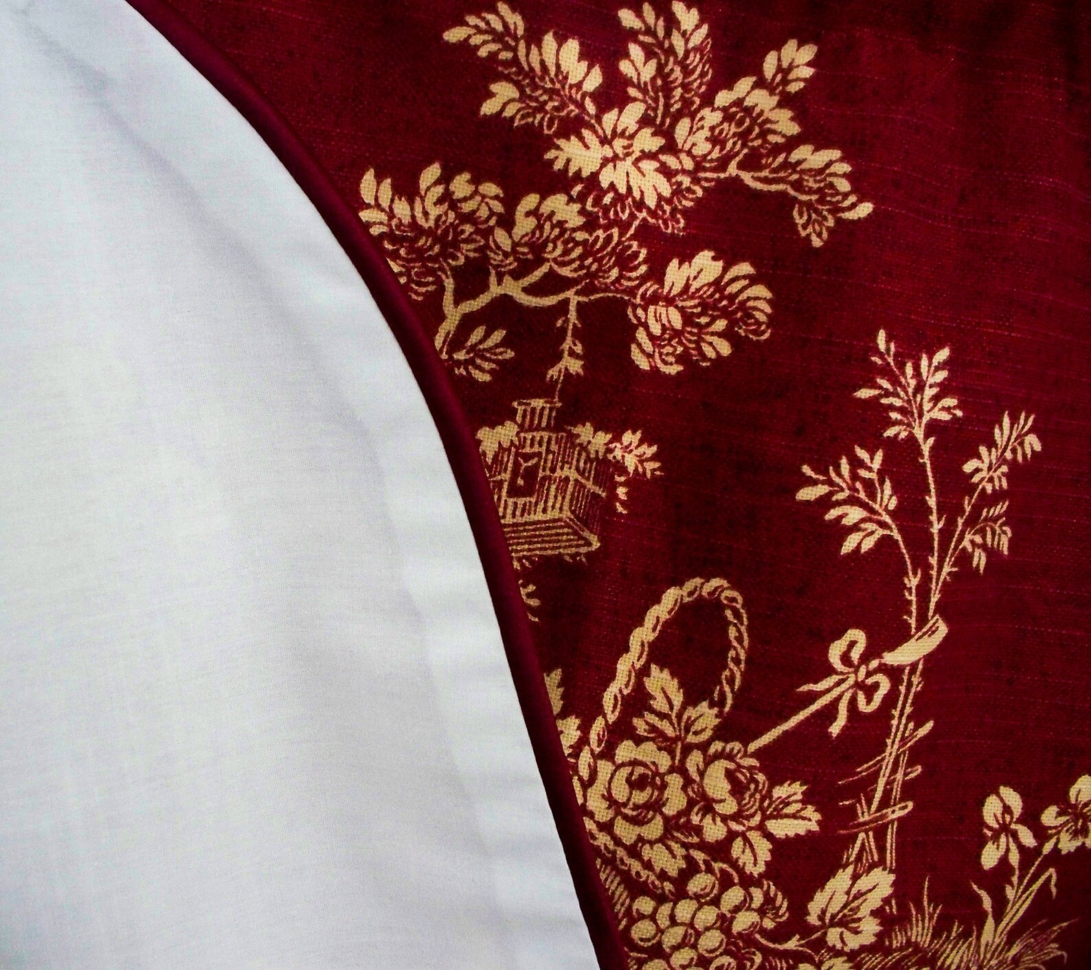 Pair of Red Toile Valances Red Scallop Rod Pocket Kitchen - Etsy