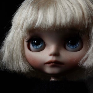 Ooak Custom Blythe Art Doll " Debbie " by Iriscustom - Etsy