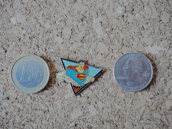 Vintage Superman enamel pins from 1990s - Gem
