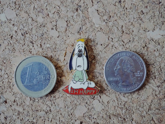 Various vintage cartoon and tv series enamel pins fro… - Gem