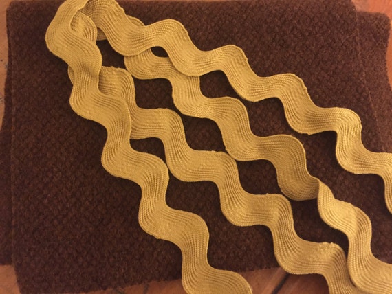 5 yards Chocolate brown Jumbo Ric Rac brown Needlepoint Craft Supplies ...