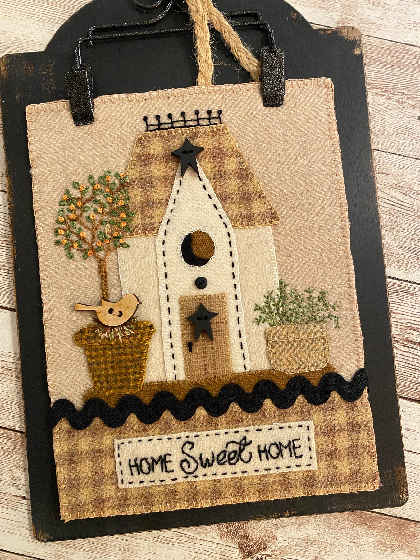 Home Sweet Home BIRD HOUSE Series KIT & Pattern 4 April for May Wool ...