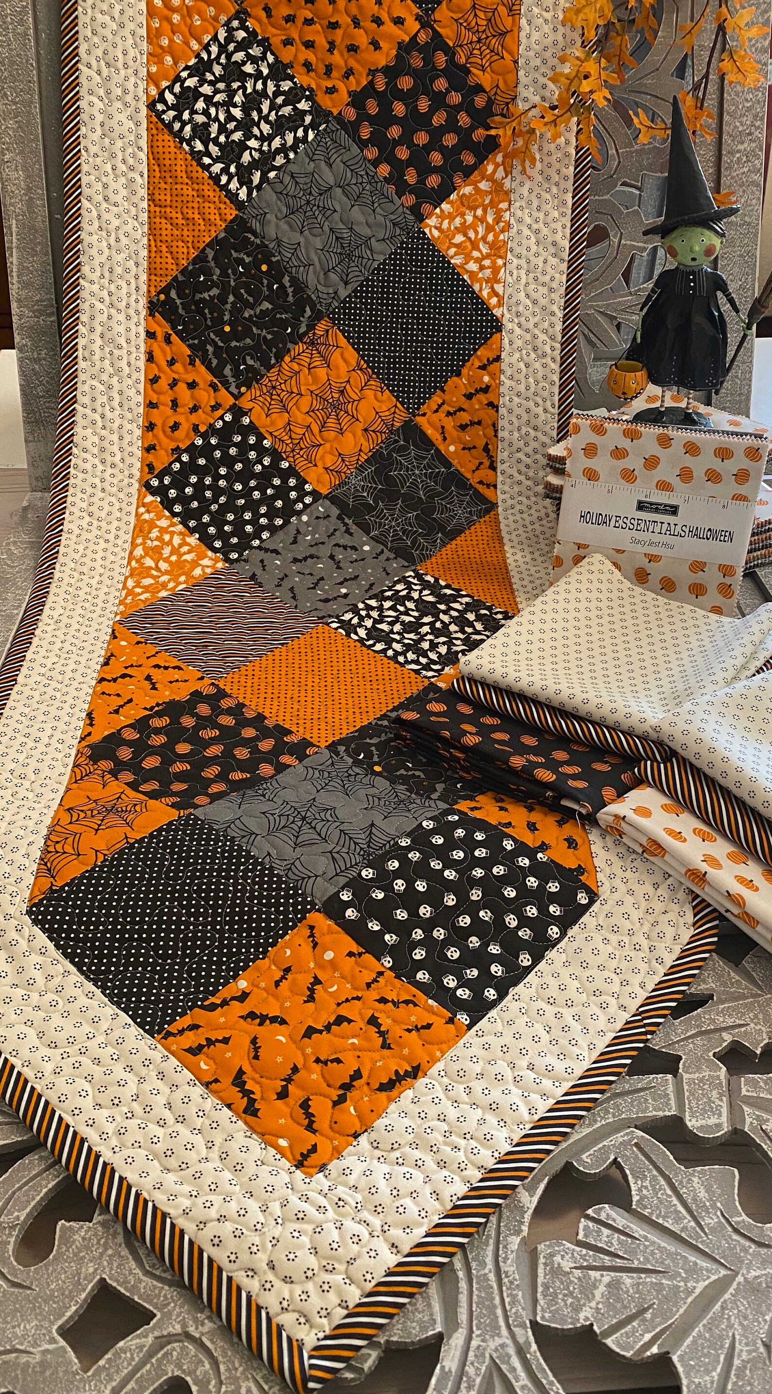 SALE Halloween Table Runner Quilt Kit includes Backing - Etsy