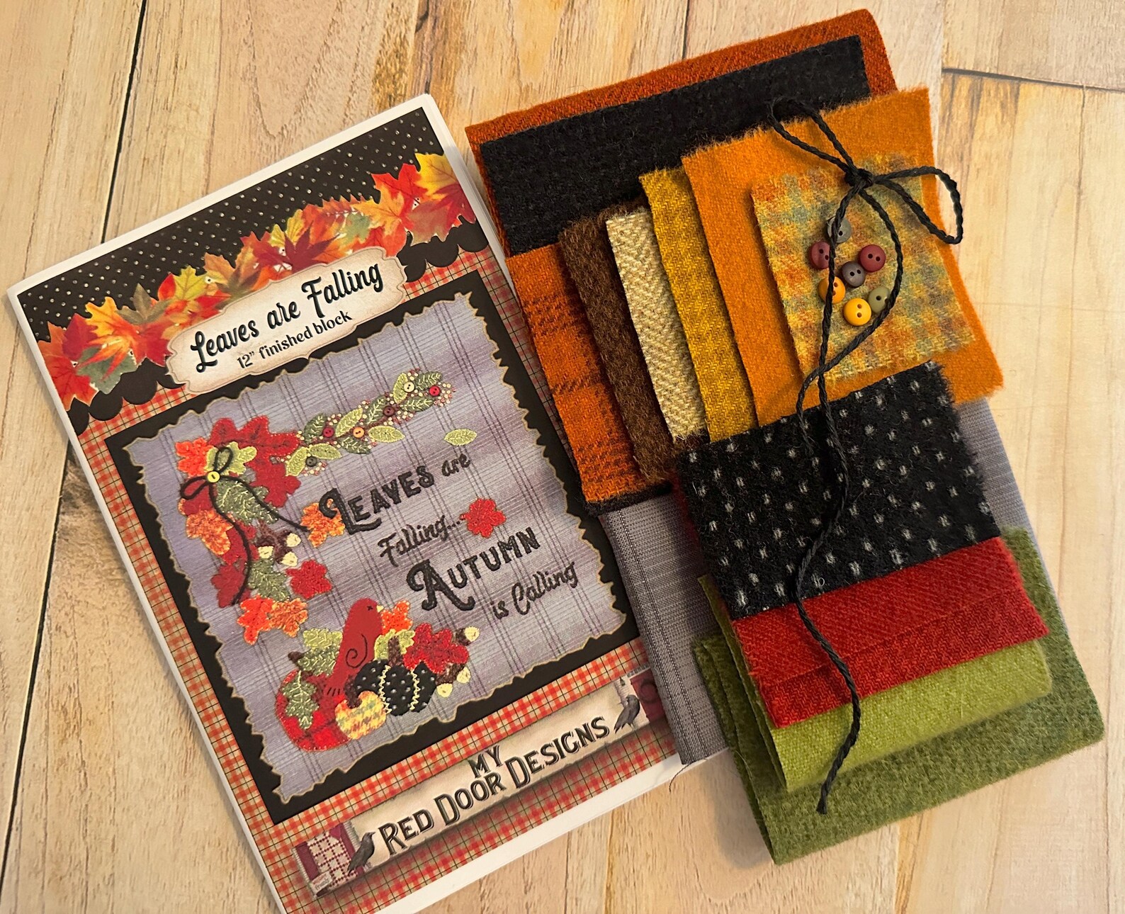 Leaves Are Falling - WHISPERS of FALL Stitch Along - Block #11 - Wool ...