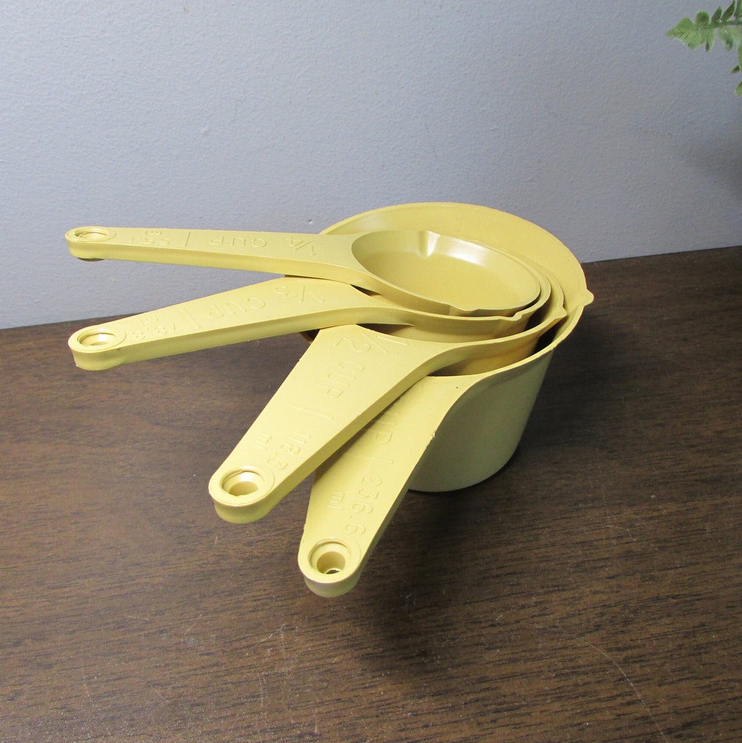 Measuring Cup Set Foley Plastic Made in USA Mustard Yellow Kitchen Must ...